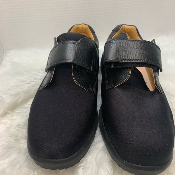 Dr. Comfort | Shoes | Dr Comfort Mens Brian Acorn Stretchable Diabetic ...